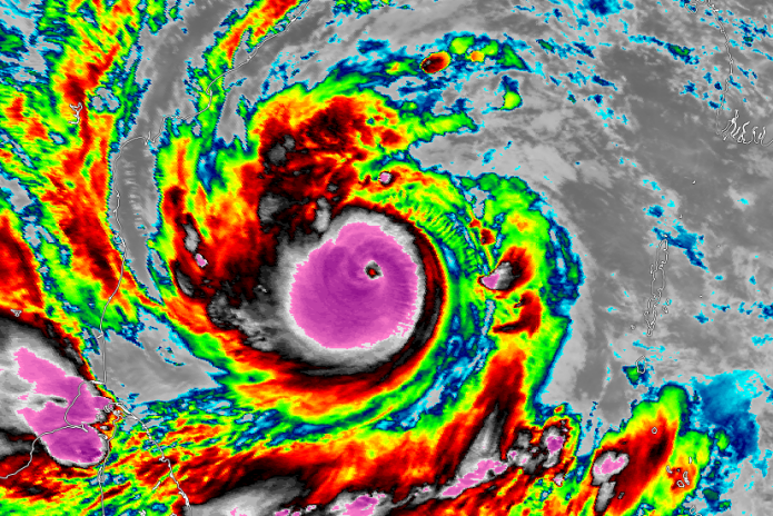 Force Thirteen – Worldwide Cyclone Tracking since 2011